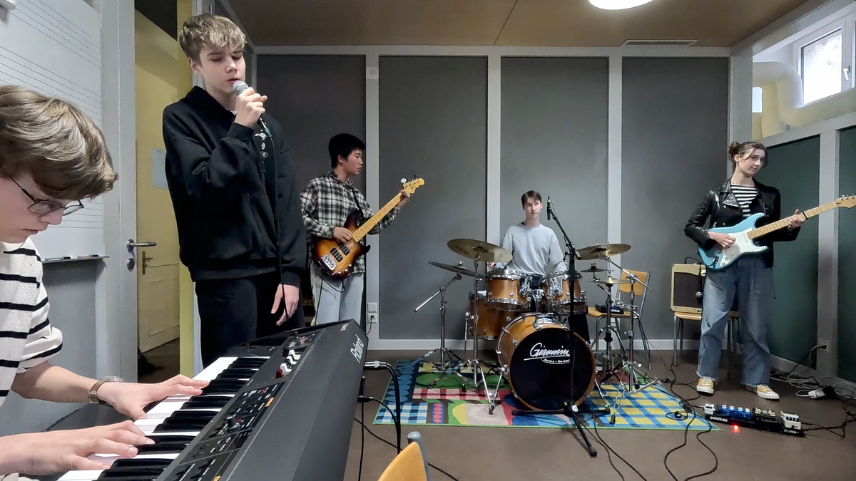 Literargymnasium Rämibühl – ESSC – 3. Rang für LG-Band!